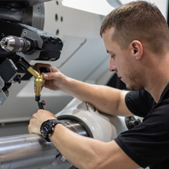 Fertigungsunterstützende Software – kostenlose Testversion | Mazak ...