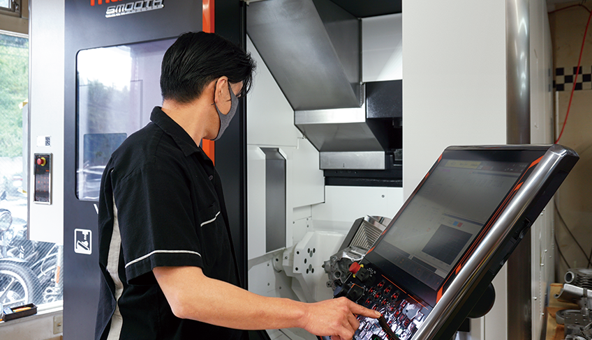 TOPPO GEORGE'S MACHINE TECH - News & Media | Yamazaki Mazak Corporation