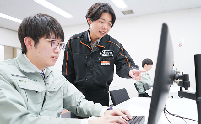 Training - Service & Support | Yamazaki Mazak Corporation